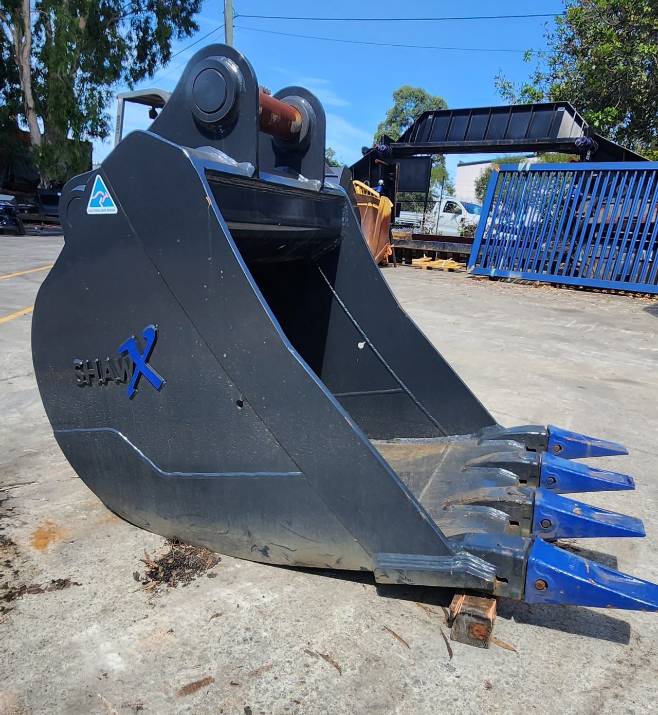 Excavator Buckets | Heavy Duty Bucket | ShawX